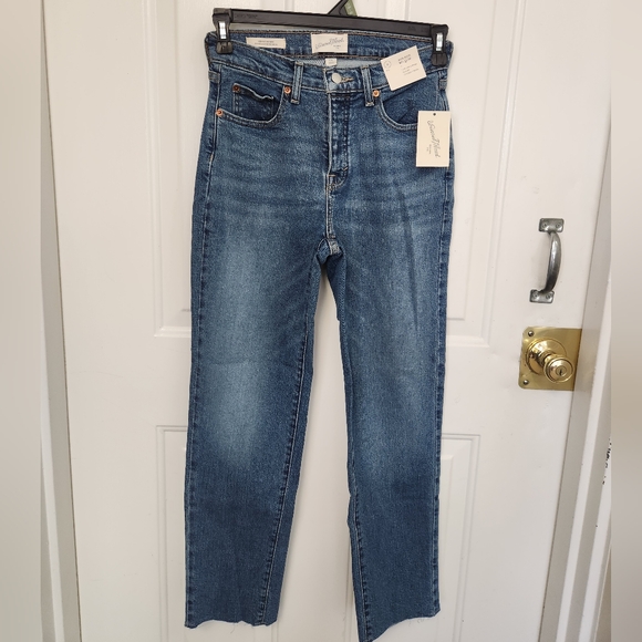 Universal Thread | Jeans | Universal Threads Mid Rise 8s Slim | Poshmark
